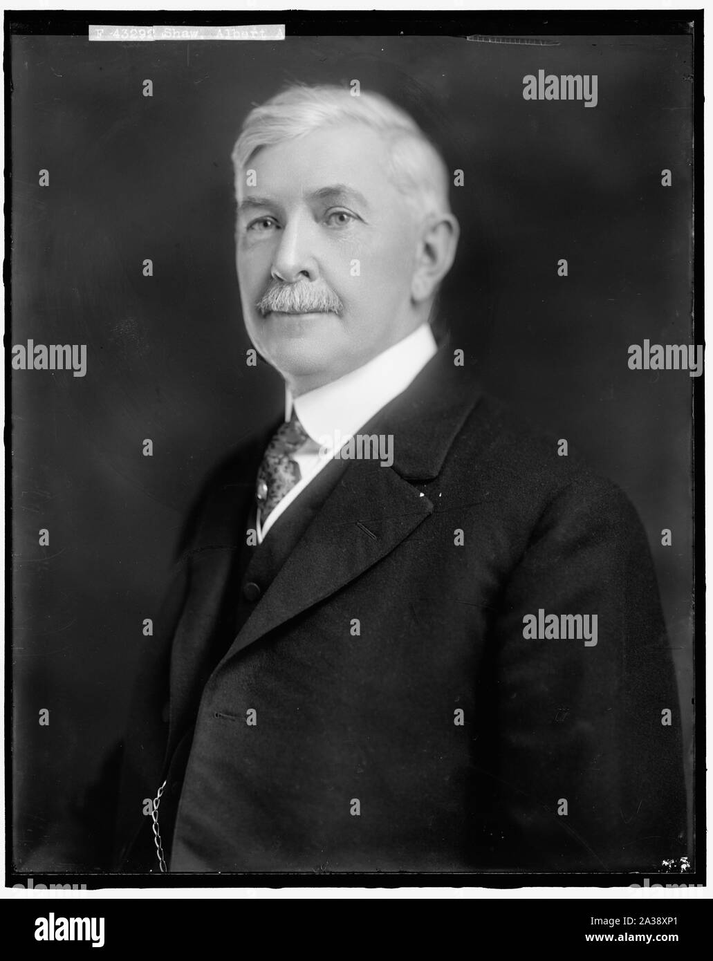 Albert shaw hi-res stock photography and images - Alamy