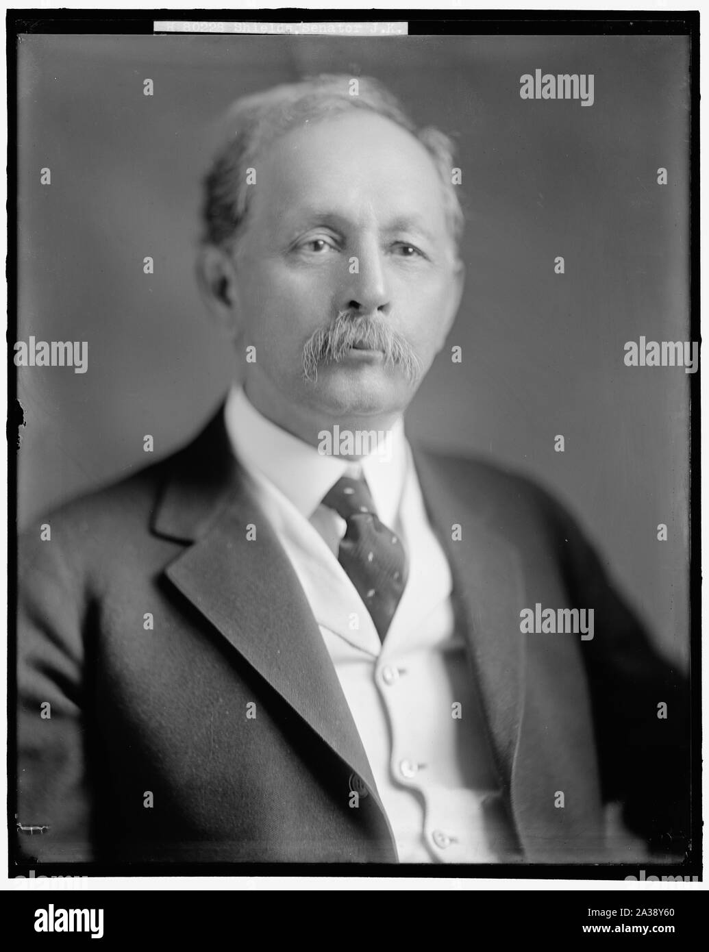 J shields hi-res stock photography and images - Alamy