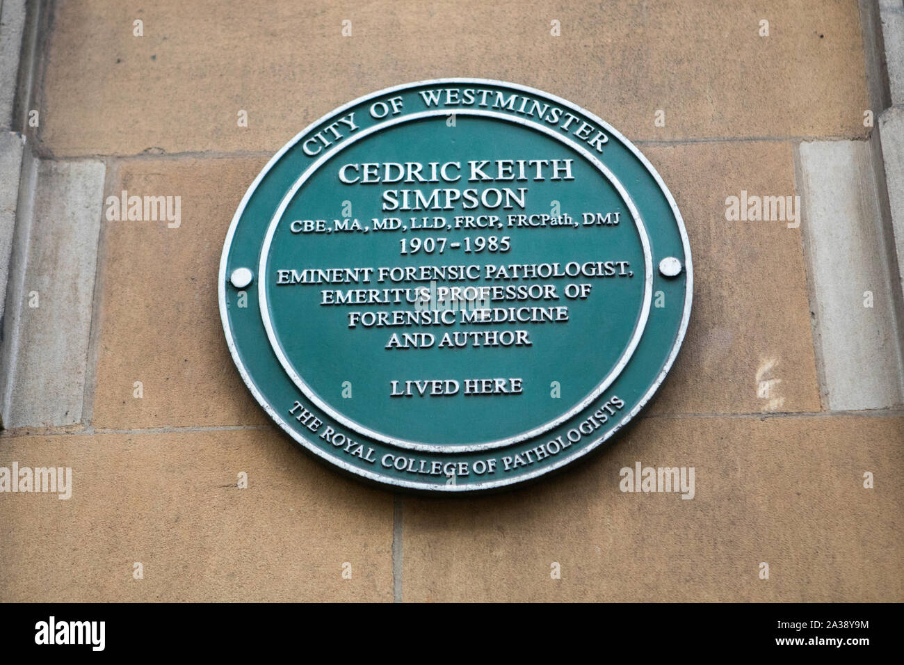 Cedric Keith Simpson wall plaque in Weymouth Street, Westminster ...