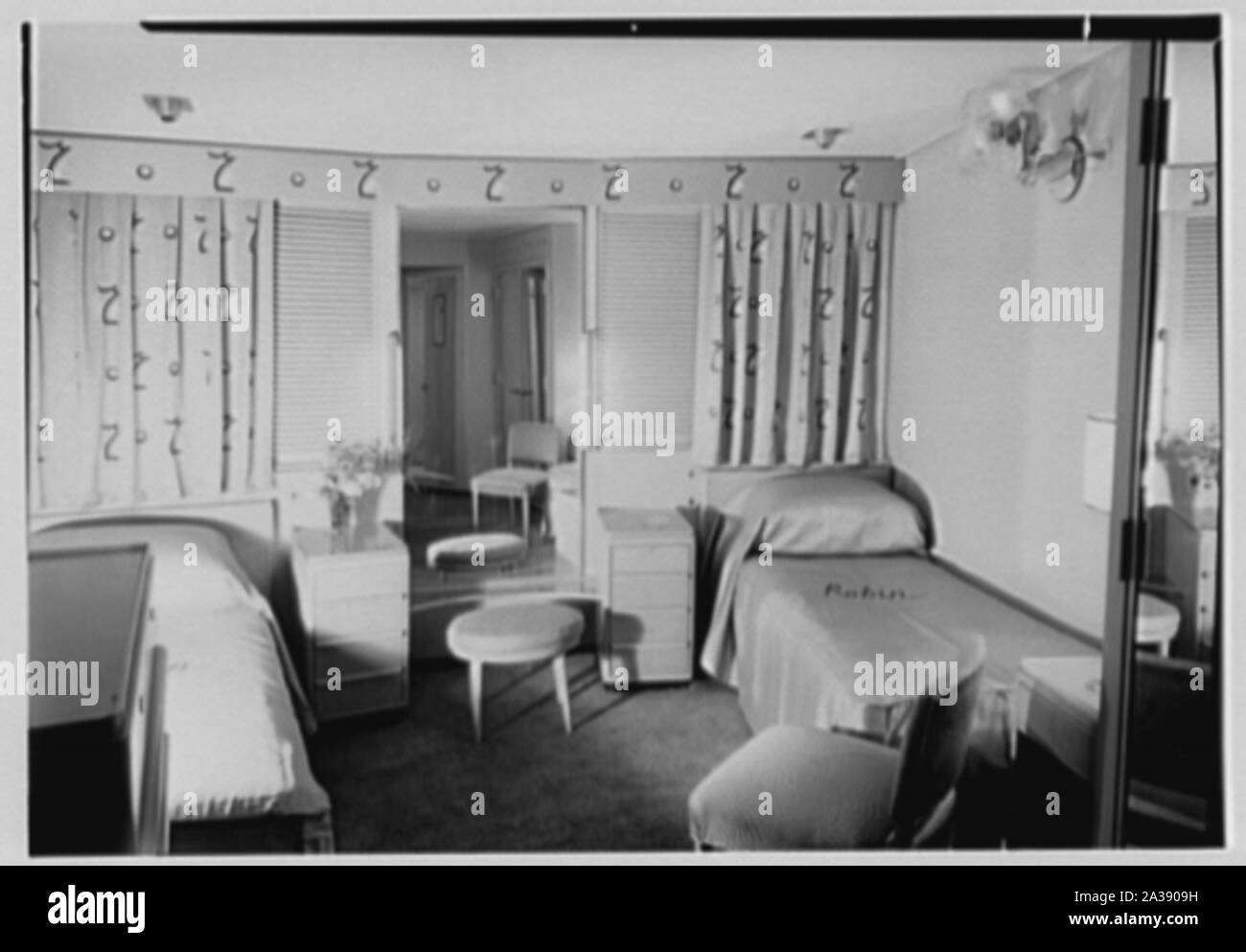 S.S. Robin Kirk Stock Photo - Alamy