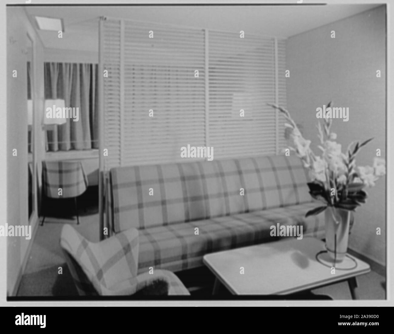 Ship hull line Black and White Stock Photos & Images - Alamy