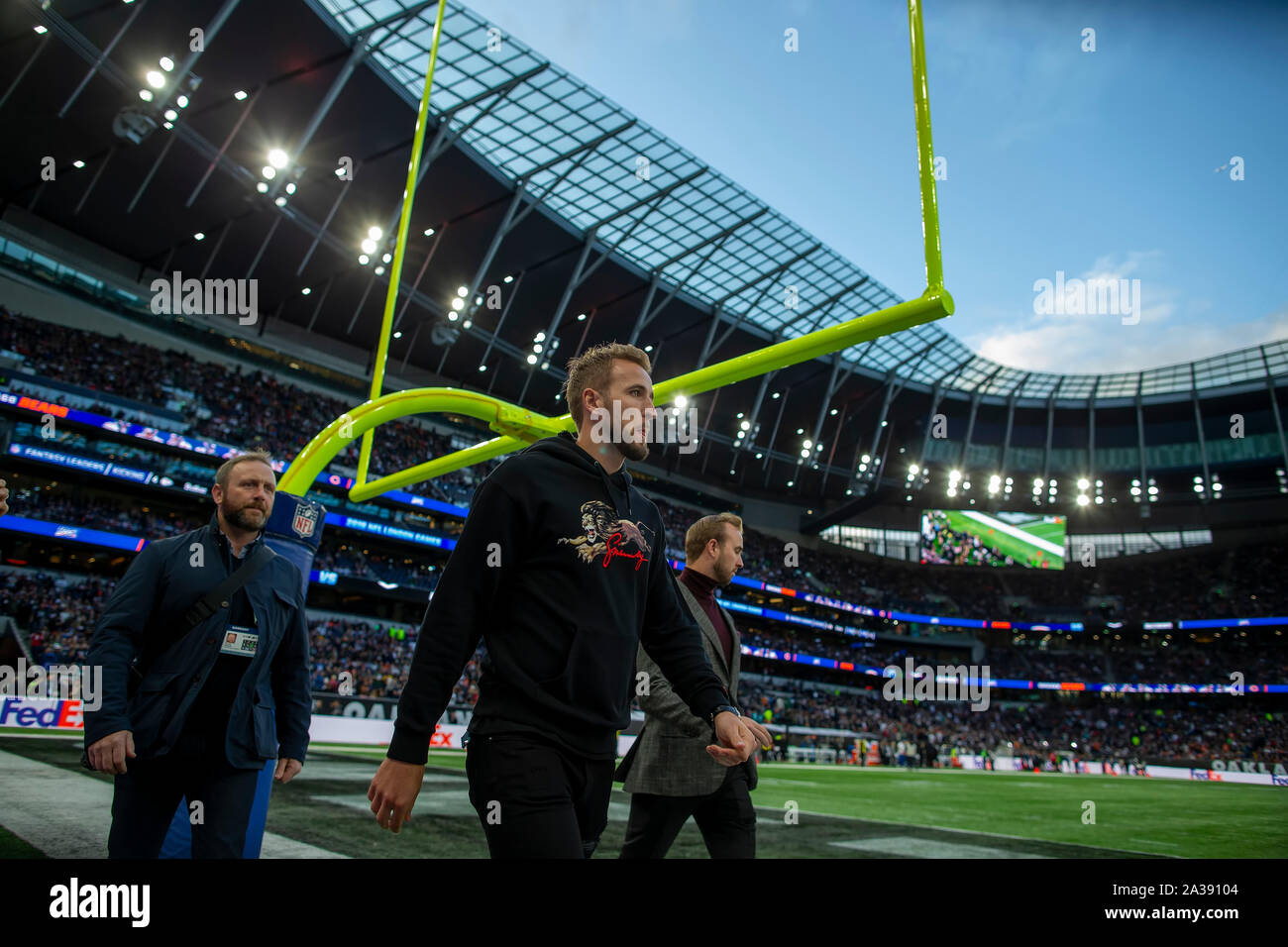 Tottenham Hotspur Stadium, London, UK. 6th Oct, 2019. National Football ...