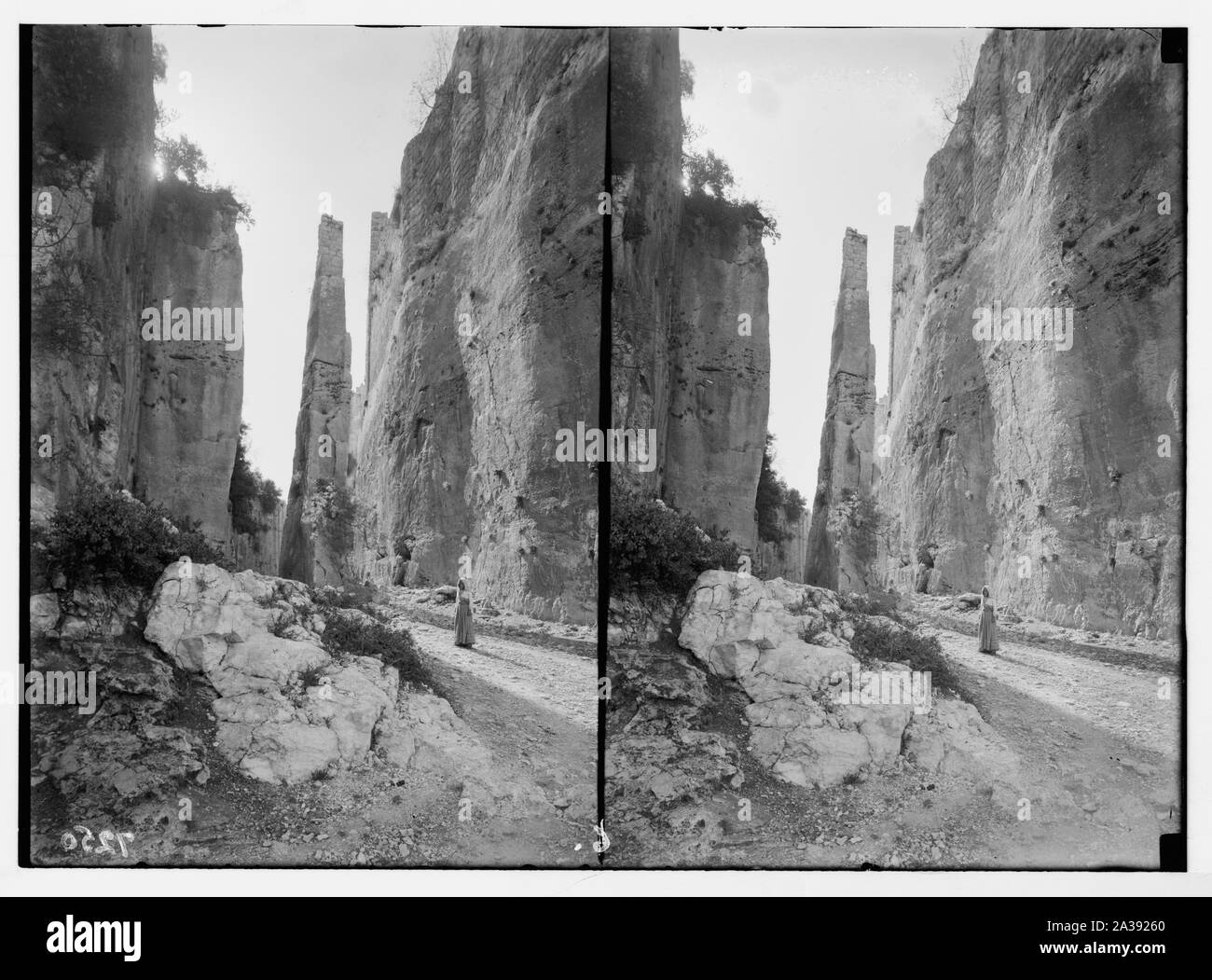 Moat fortification Black and White Stock Photos & Images - Alamy