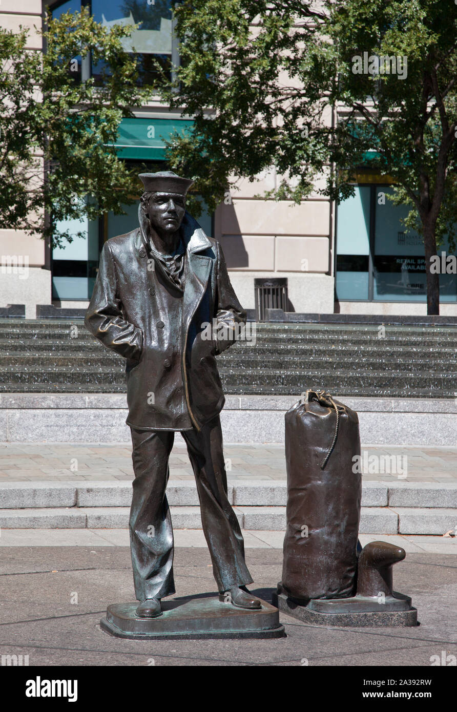 Sailor statue at the Navy Memorial, 701 Pennsylvania Ave., NW ...