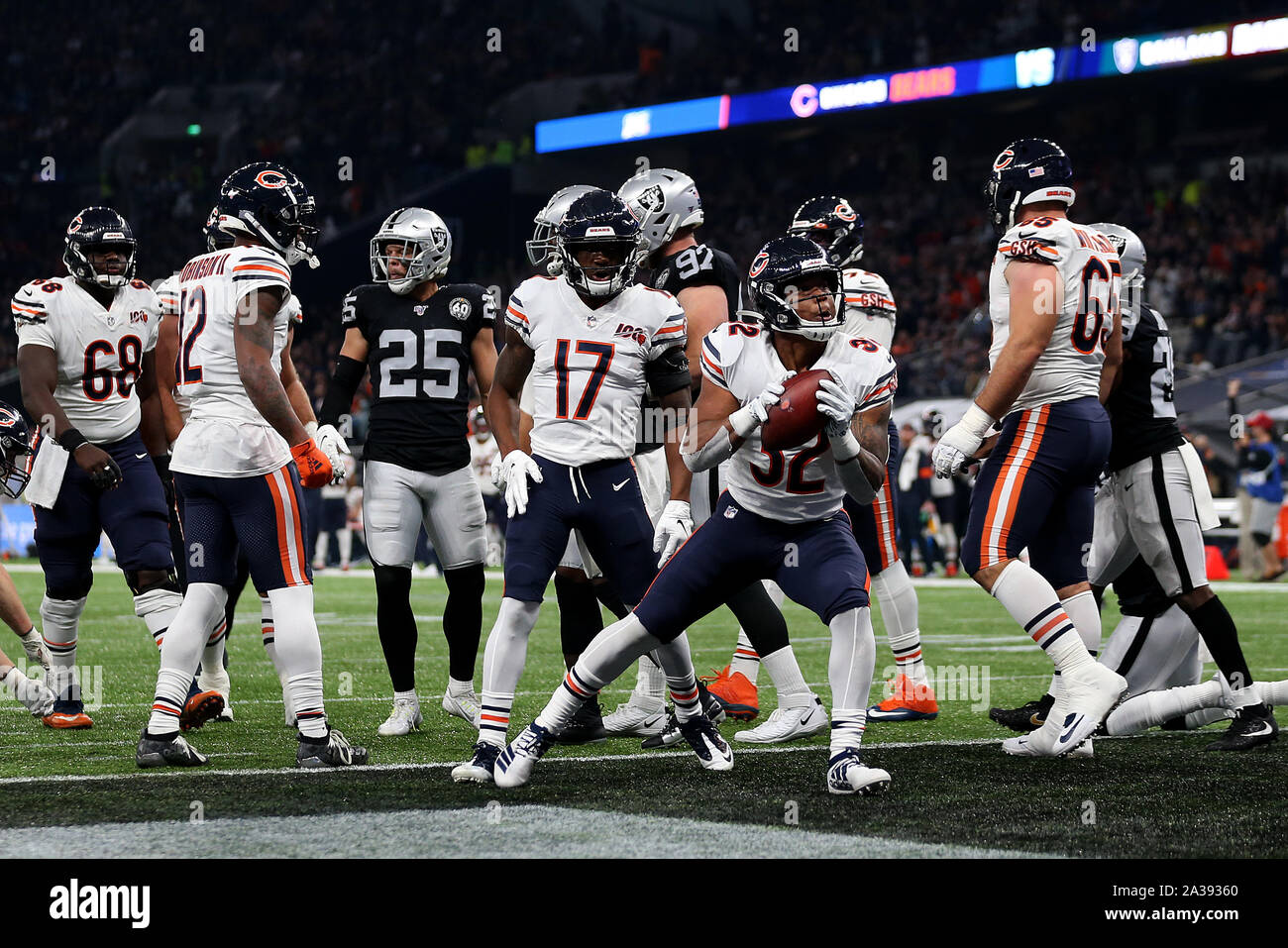 Chicago Bears David Montgomery celebrates scoring his side's 1st ...