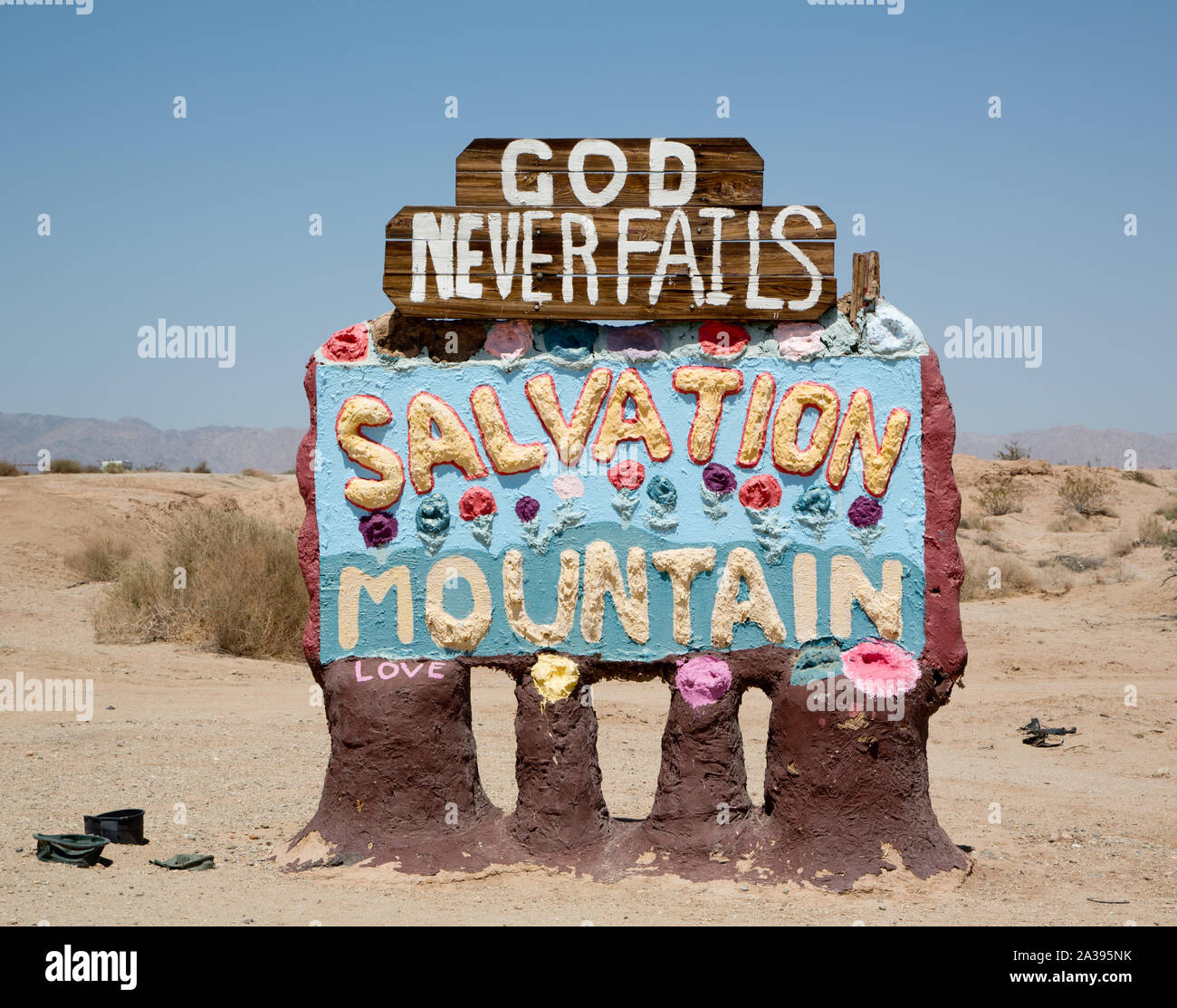 Salvation Mountain, Calipatria, California Stock Photo - Alamy
