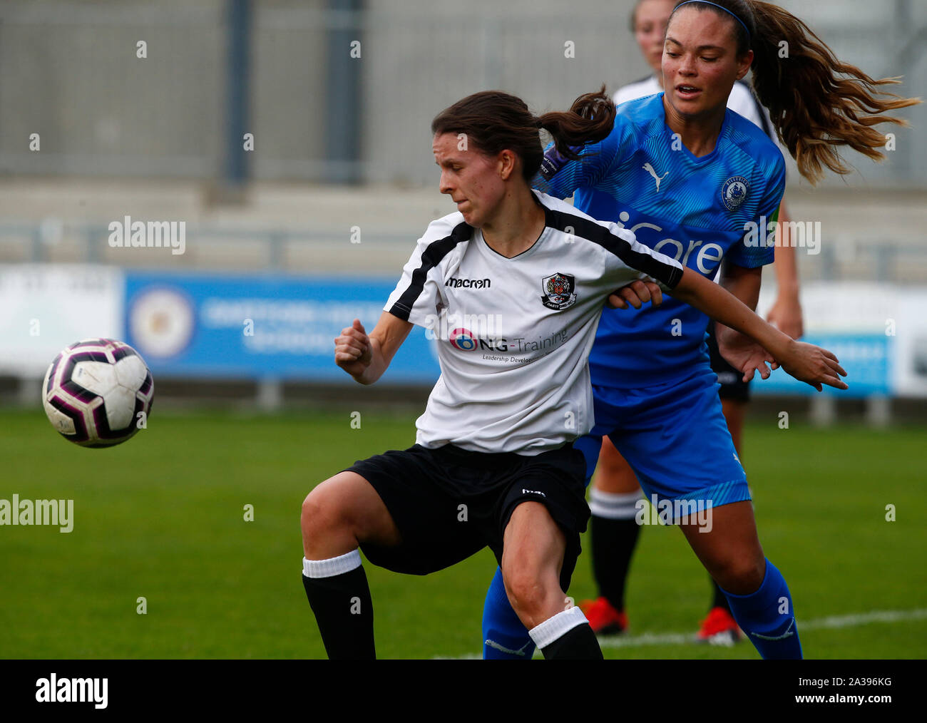 Dartford stadium hi-res stock photography and images - Alamy