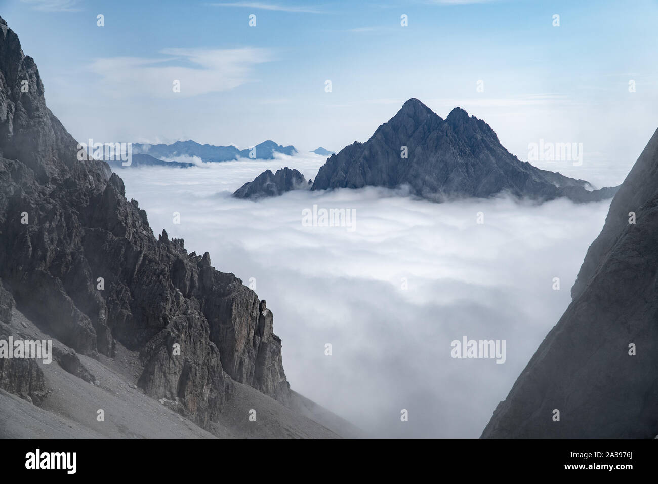 Mountain above clouds hi-res stock photography and images - Alamy