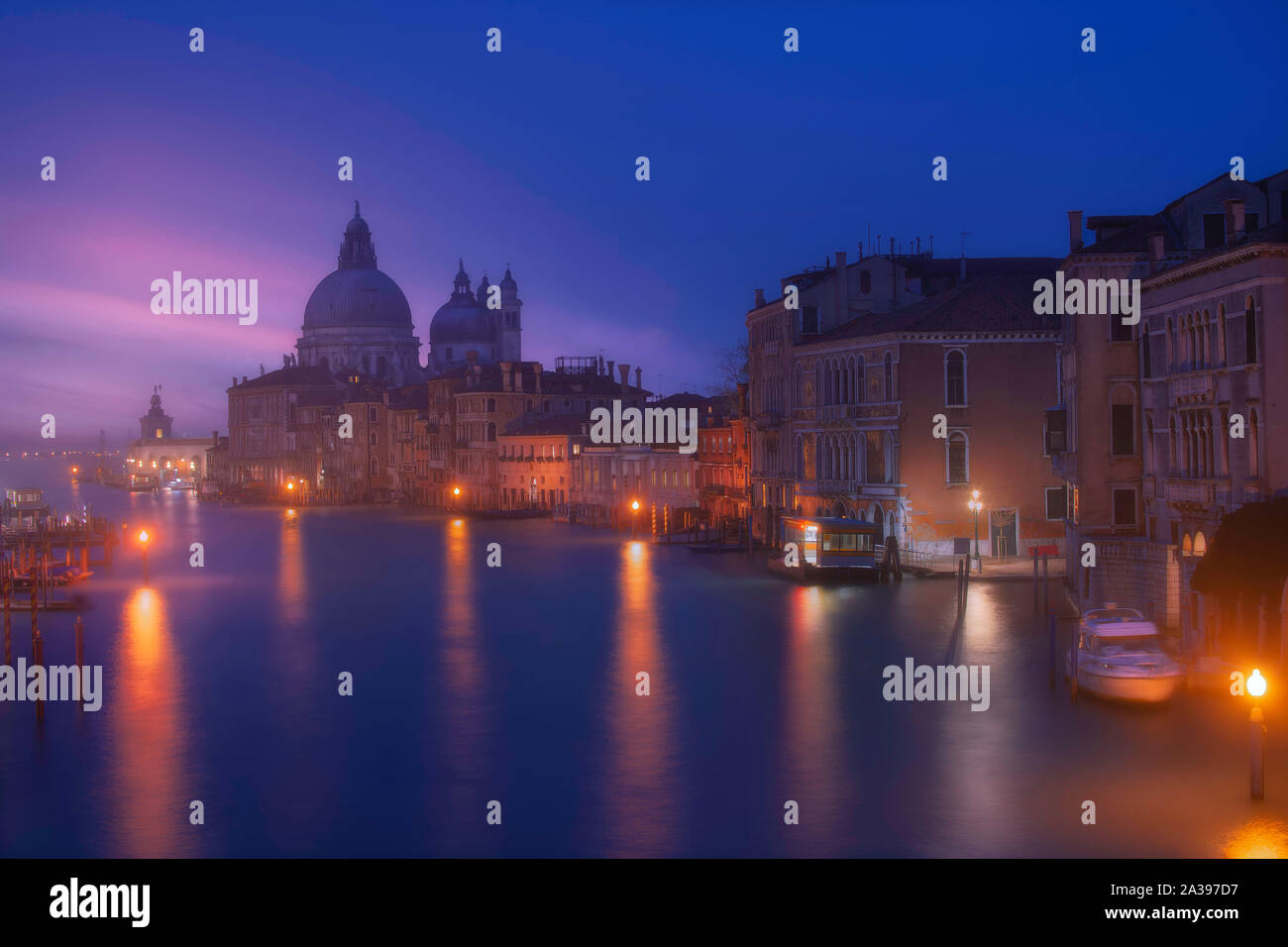 Heritage paths hi-res stock photography and images - Alamy