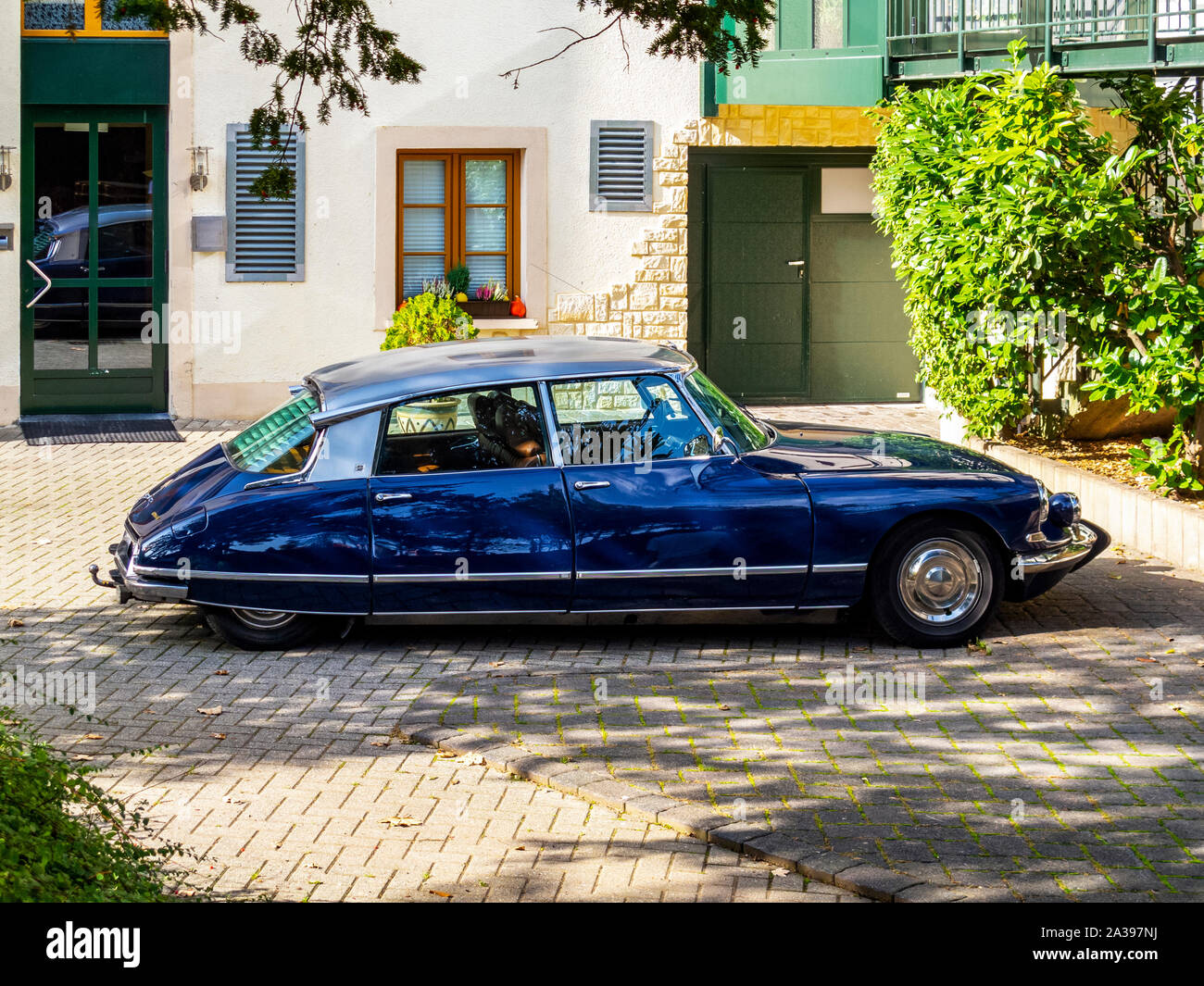 Citroen Ds 23 High Resolution Stock Photography and Images - Alamy