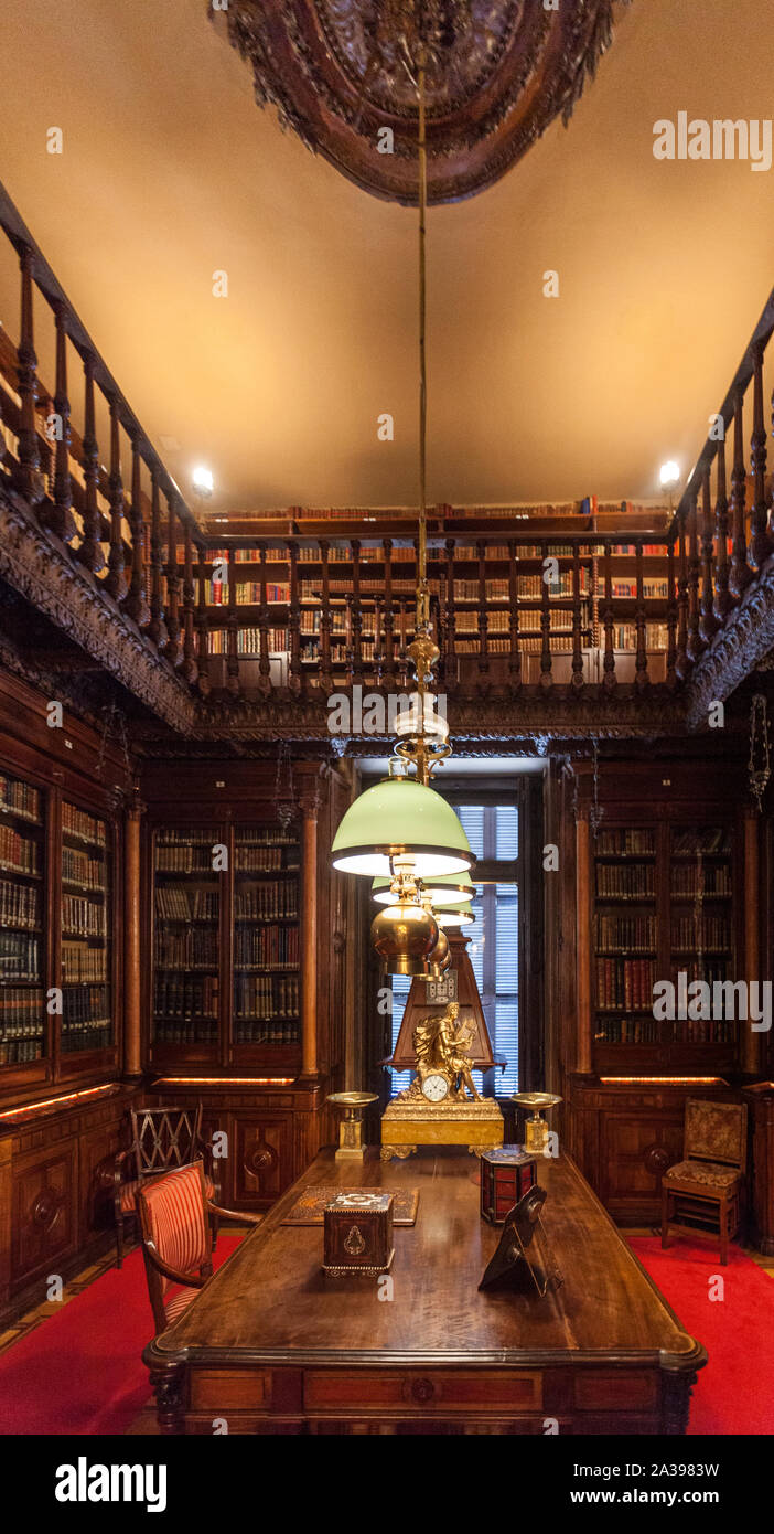 Spain Madrid Library High Resolution Stock Photography and Images - Alamy
