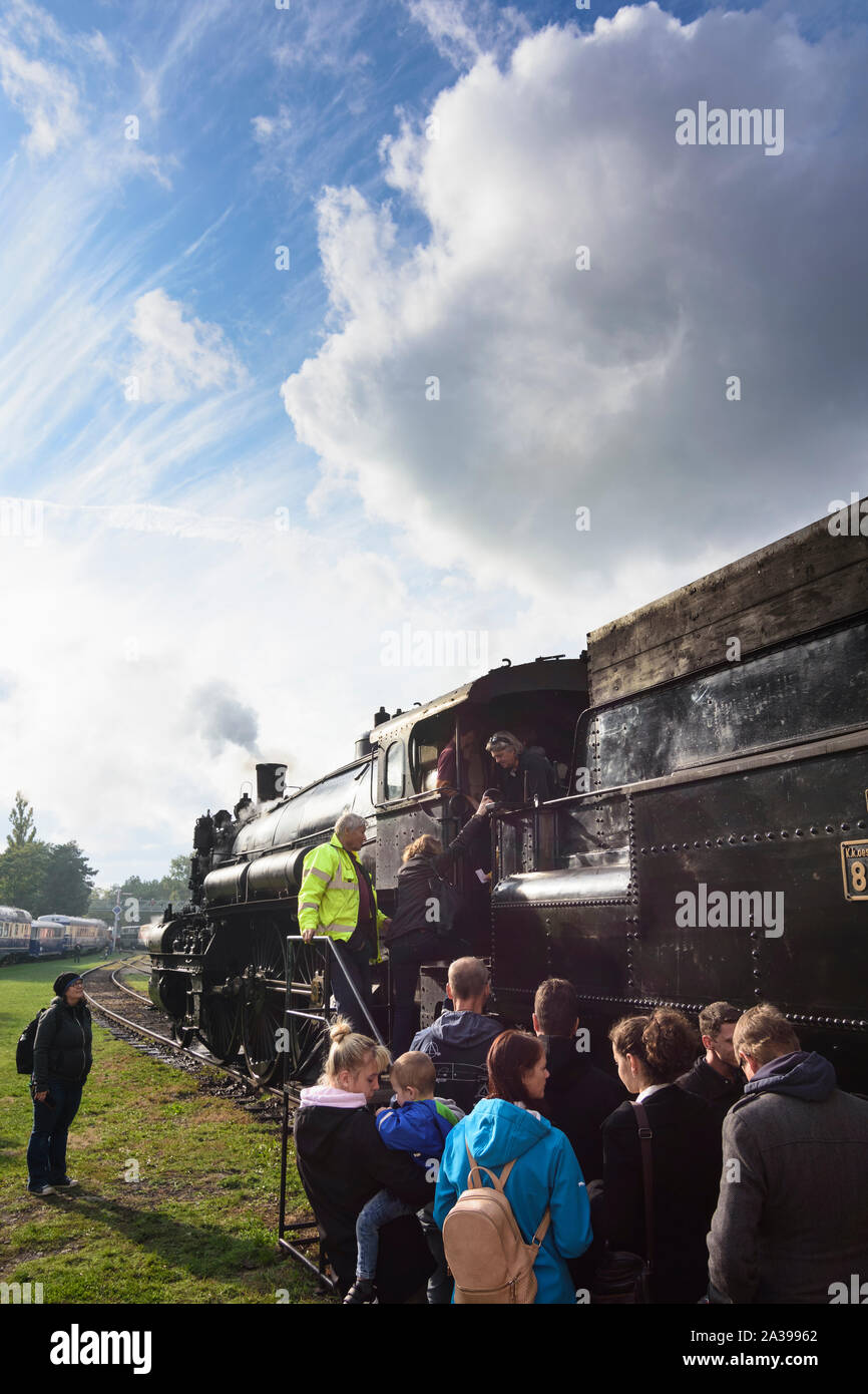 Strasshof an der Nordbahn: railway museum „Das Heizhaus“, steam ...