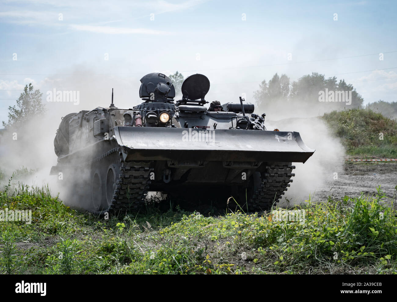 Armoured recovery vehicle hi-res stock photography and images - Alamy
