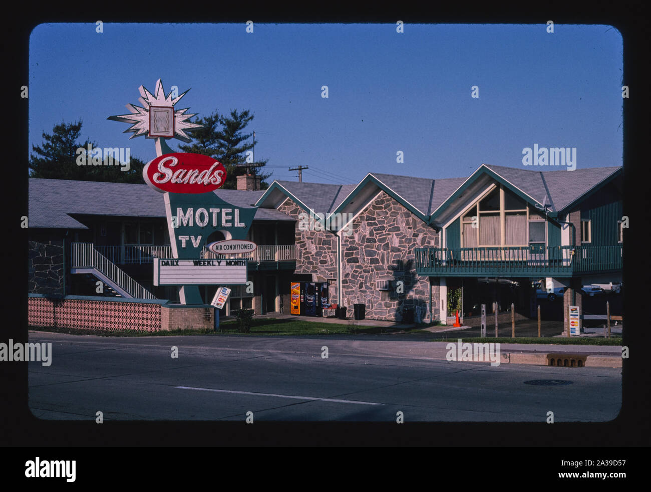 The sands motel hi-res stock photography and images - Alamy