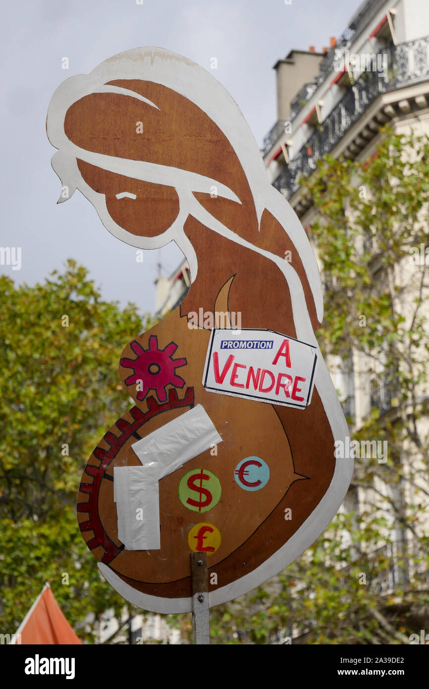 Anti-Medically Assisted Procreation (PMA) demonstrators take the street ...