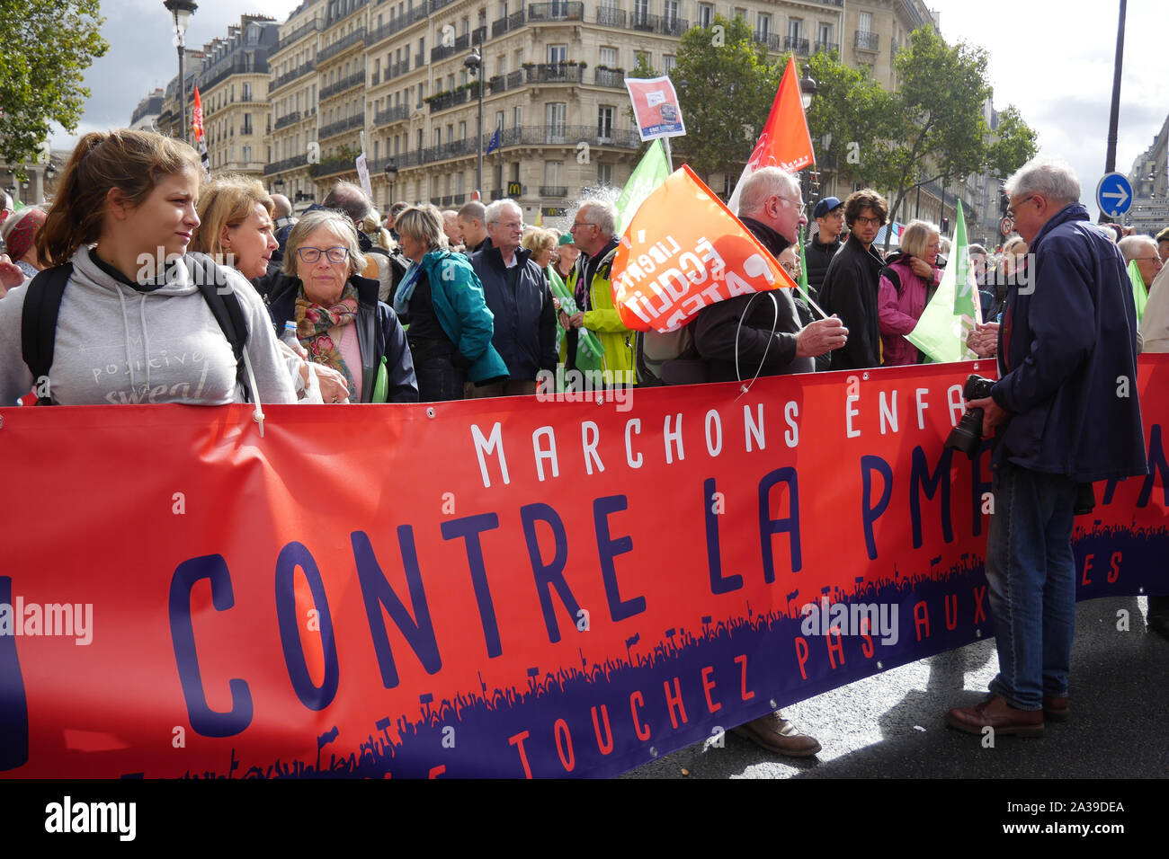 Protestation pour enfants hi-res stock photography and images - Alamy