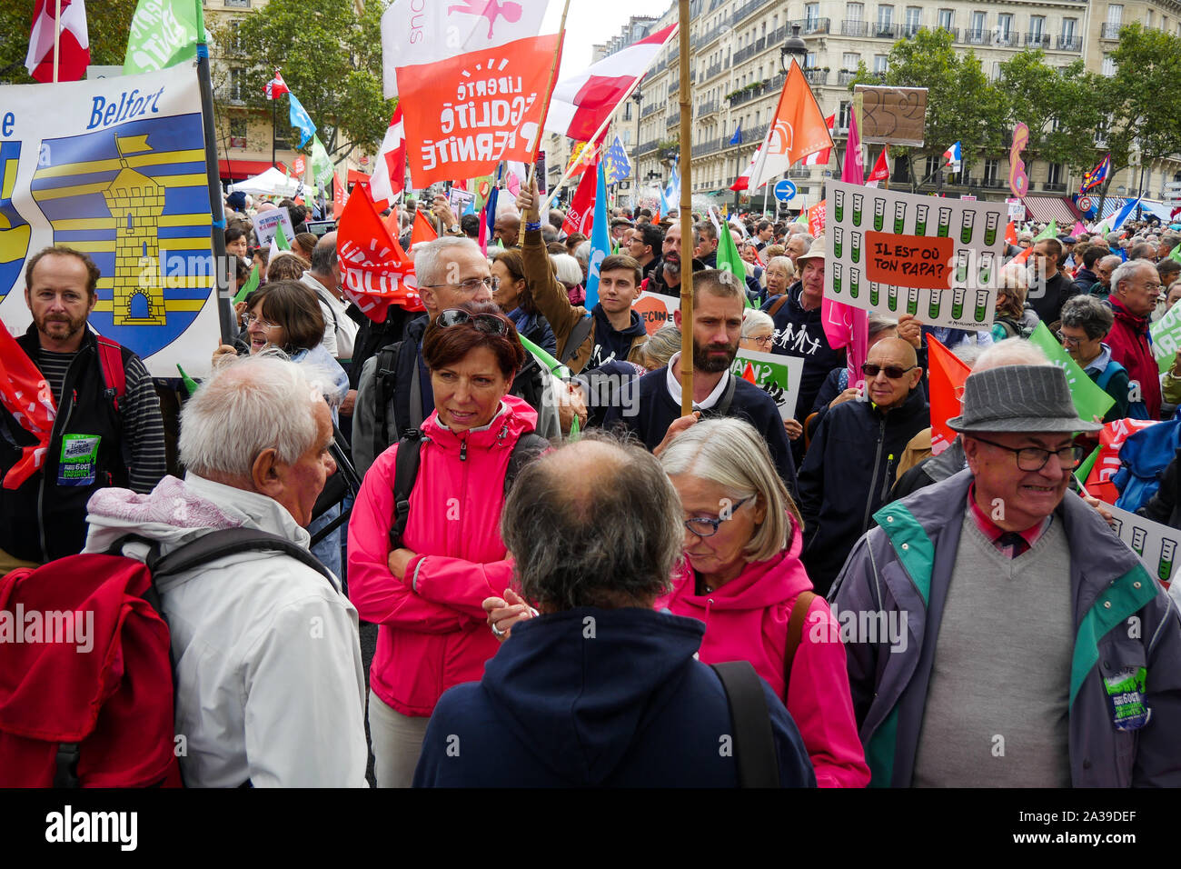 Protestation pour enfants hi-res stock photography and images - Alamy