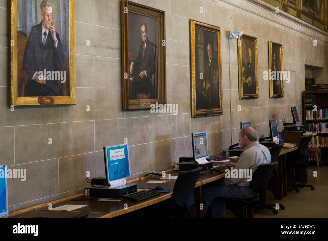 Connecticut State library in Hartford Stock Photo - Alamy