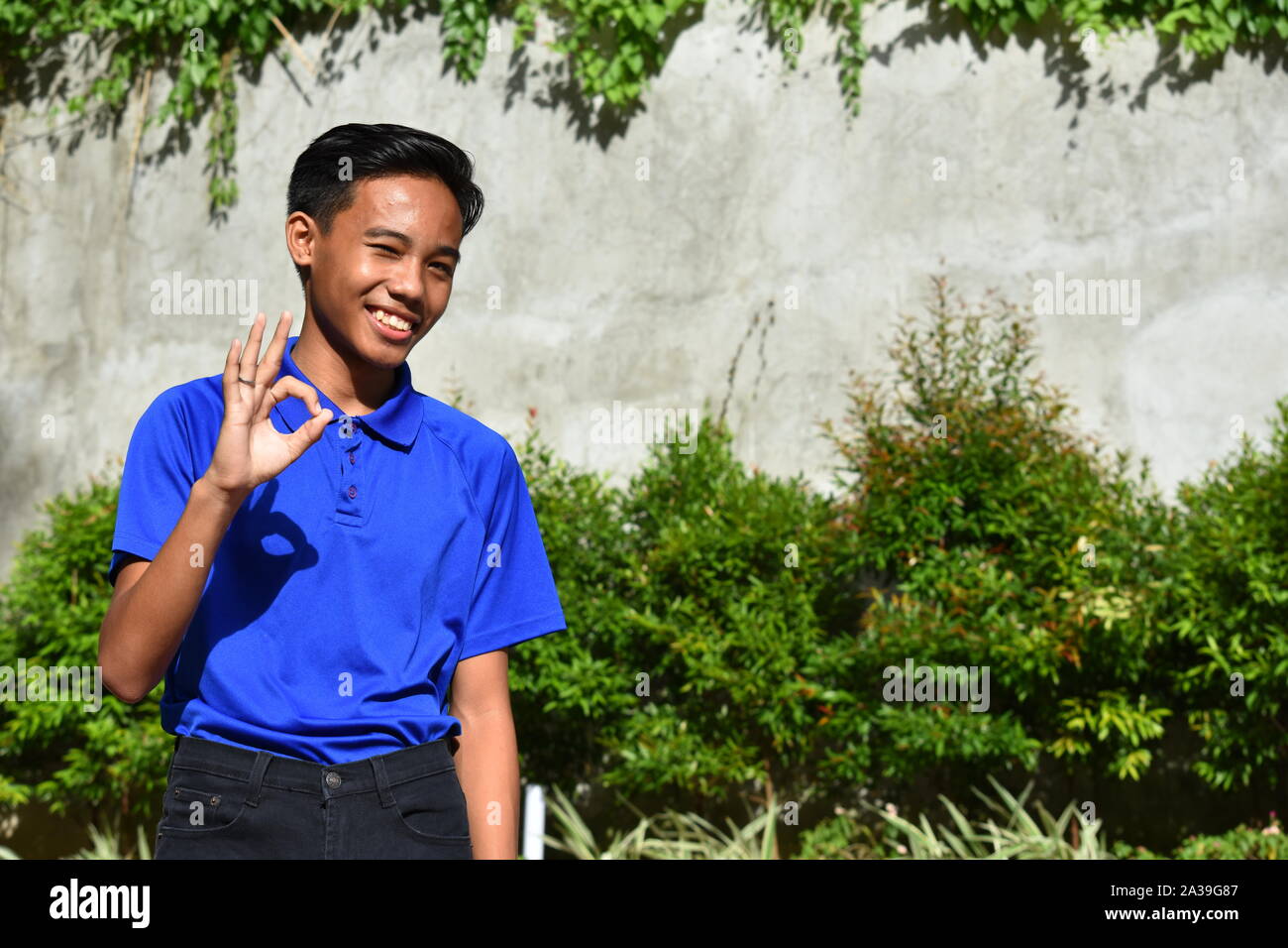 Teen teens teenage hi-res stock photography and images - Alamy