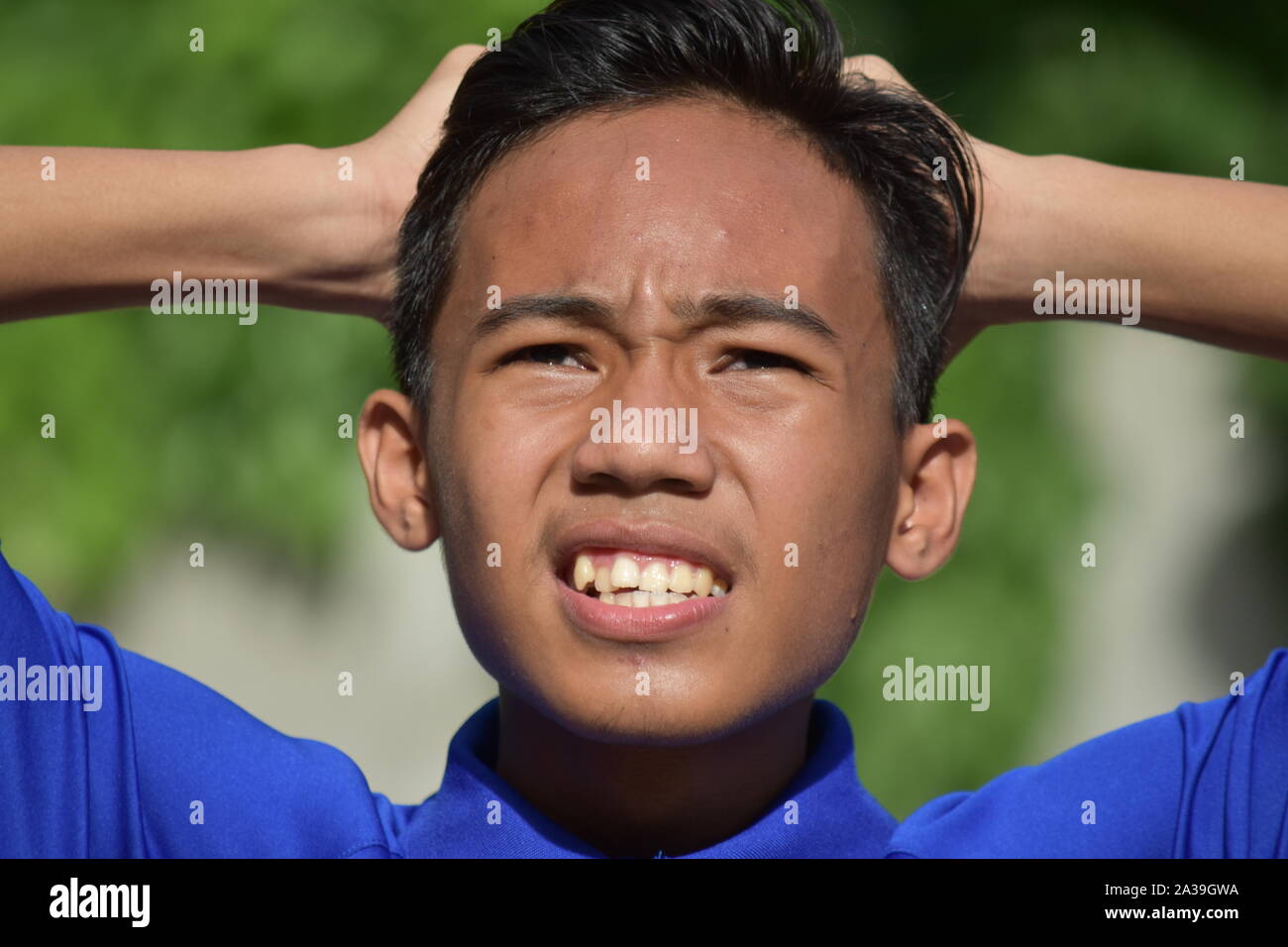 Forgetful teenager hi-res stock photography and images - Alamy