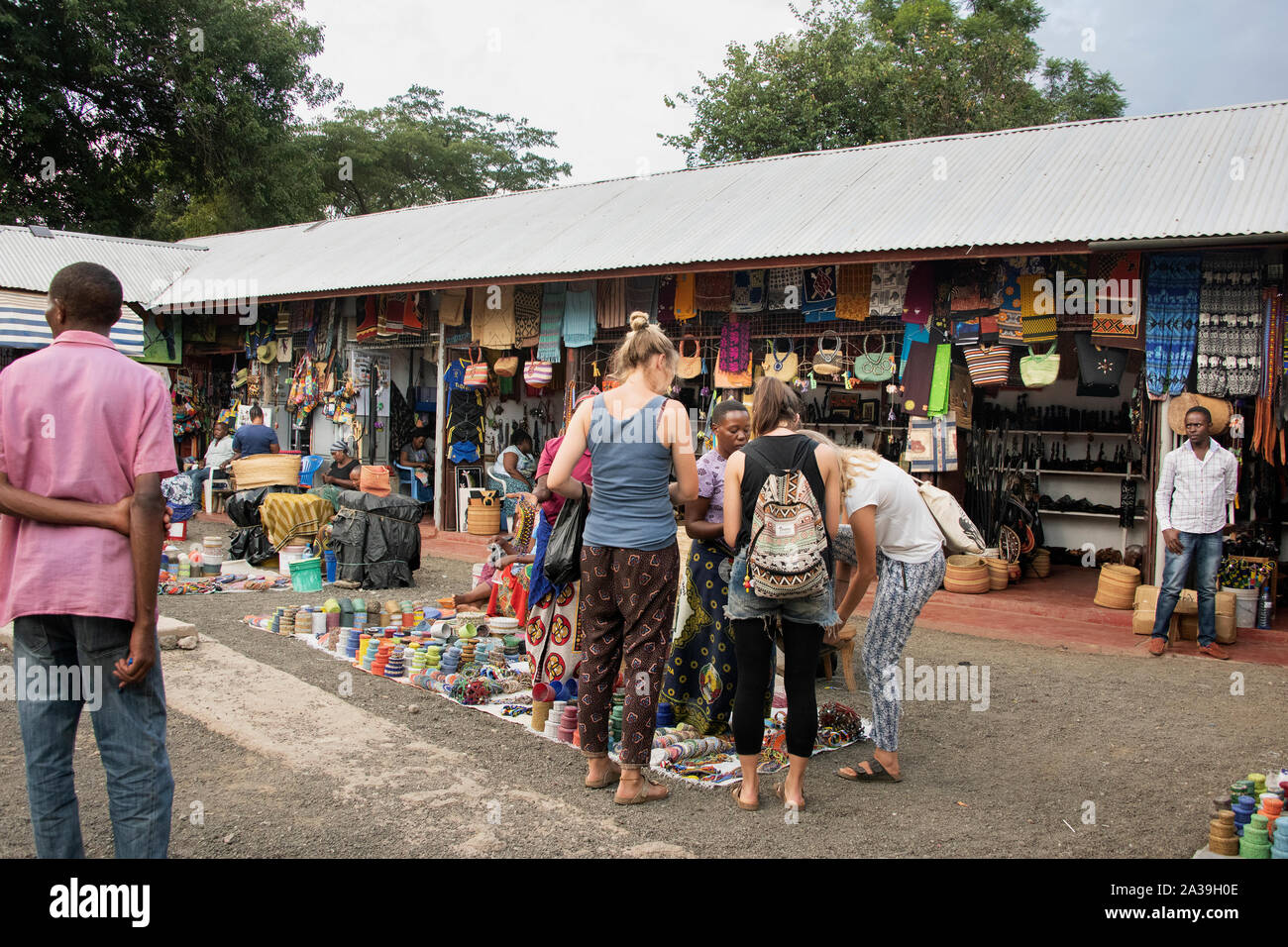 Arusha clothing market tanzania hi-res stock photography and images - Alamy