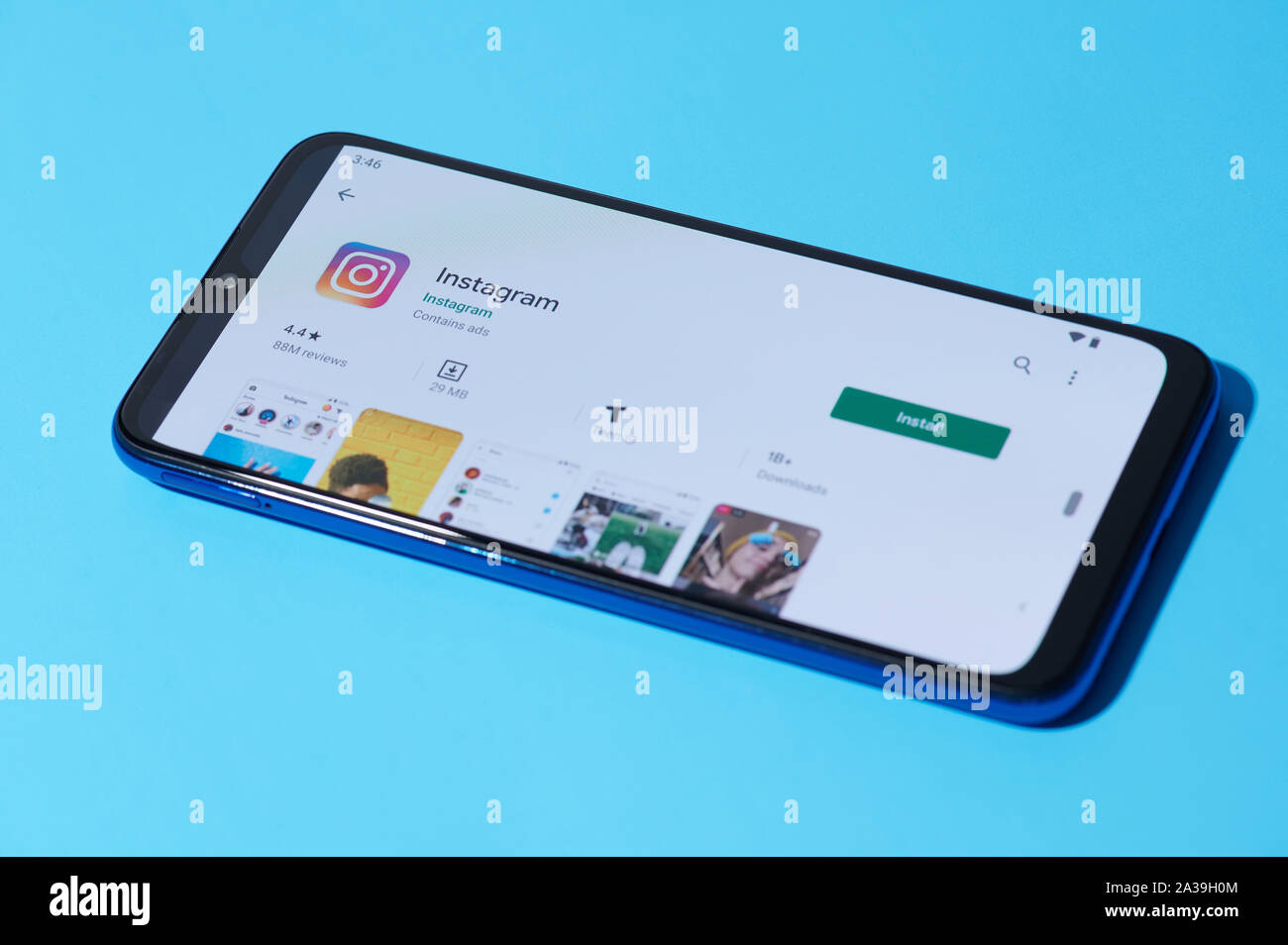 Mobile smartphone phone device hi-res stock photography and images - Alamy