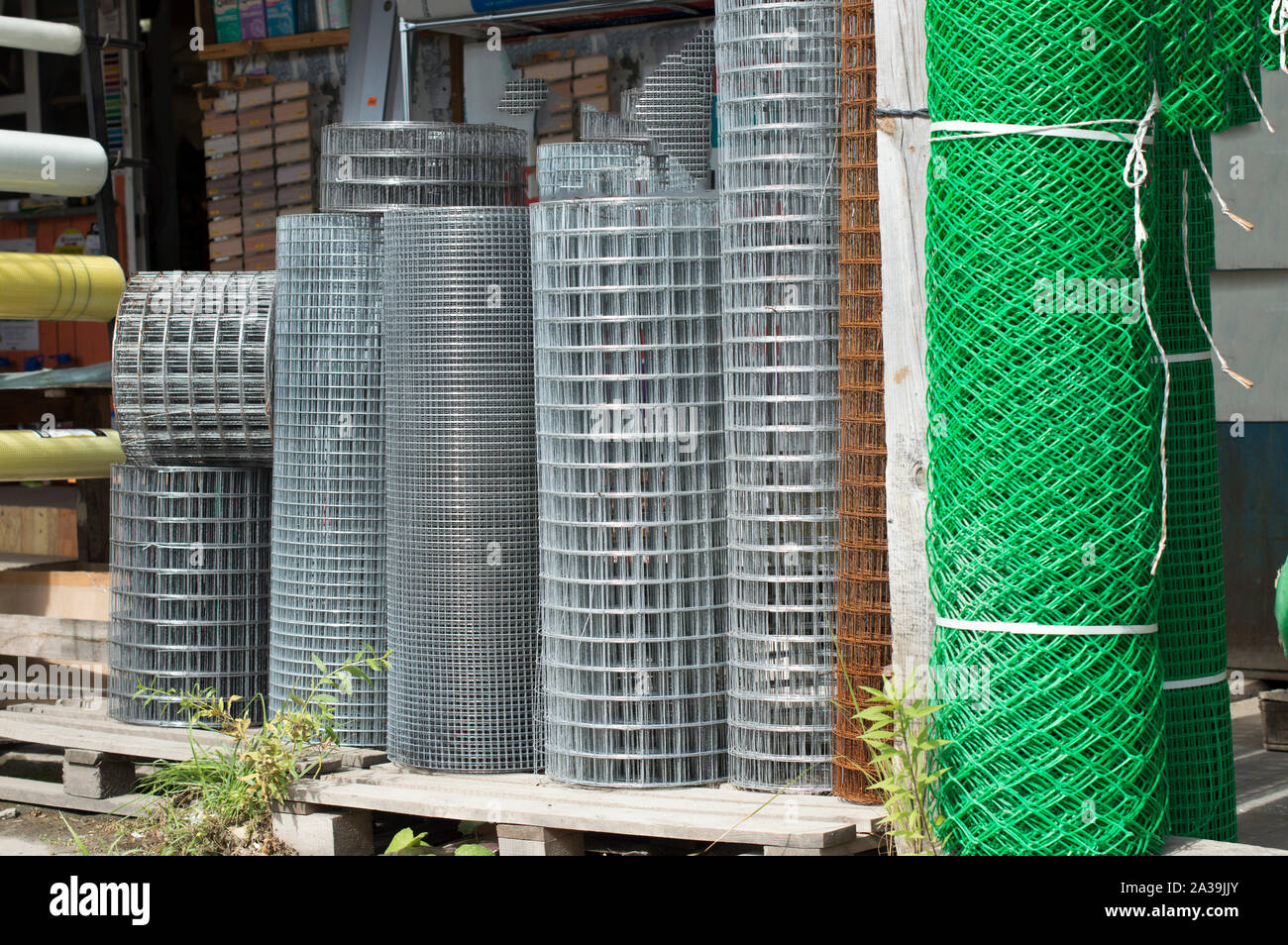 Mesh netting hi-res stock photography and images - Alamy