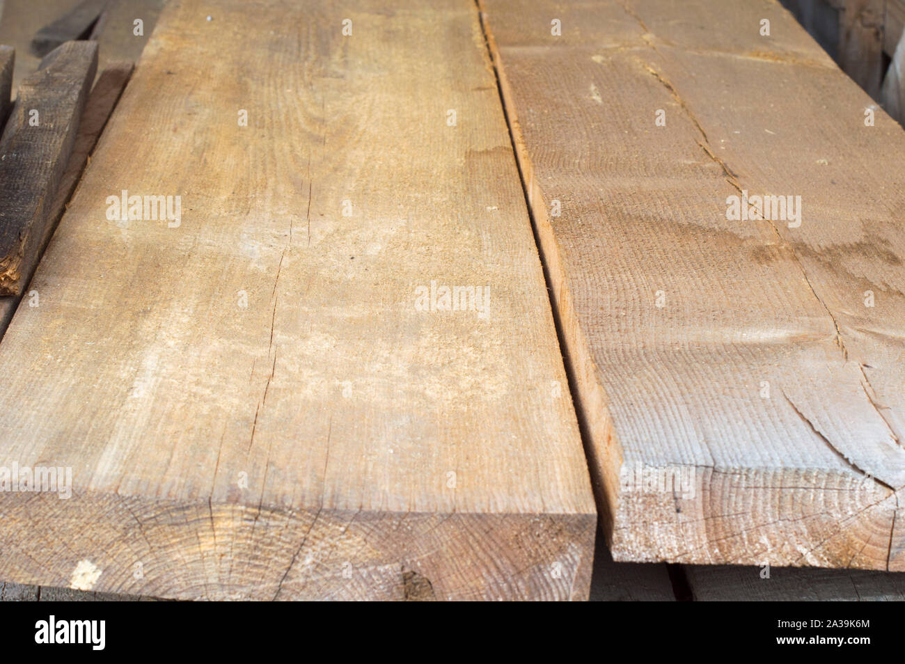 Natural wood building hi-res stock photography and images - Alamy