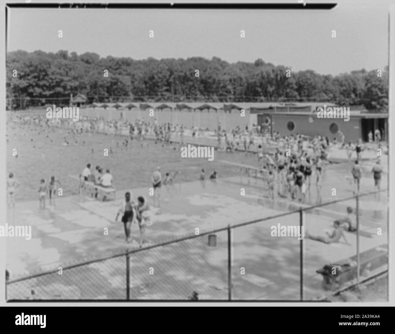 White plains new york Black and White Stock Photos & Images - Alamy