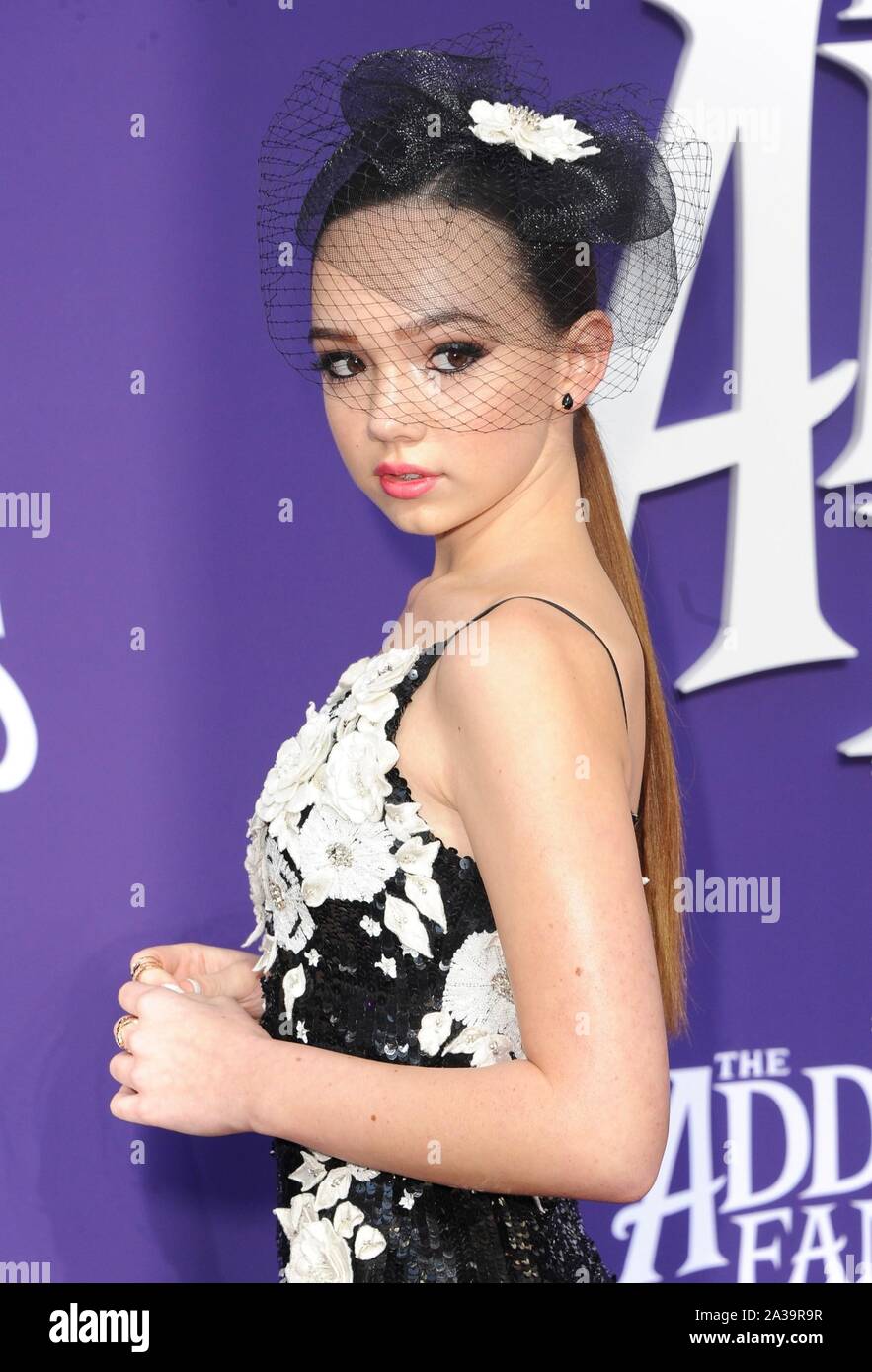 Los Angeles, CA. 6th Oct, 2019. Ruby Jay at arrivals for THE ADDAMS ...