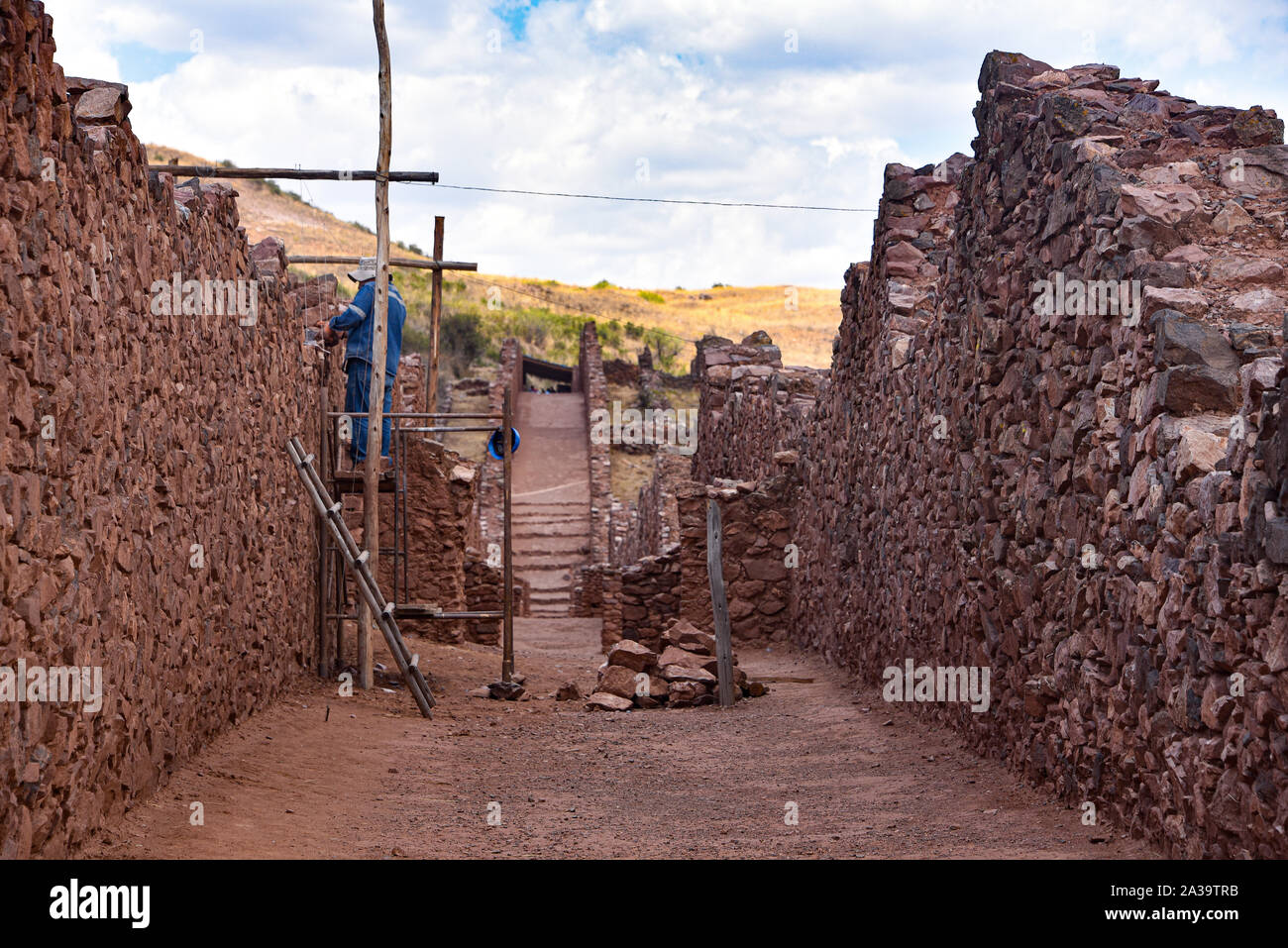 Ancient walls and buildings dating back to the Wari culture, at the ...