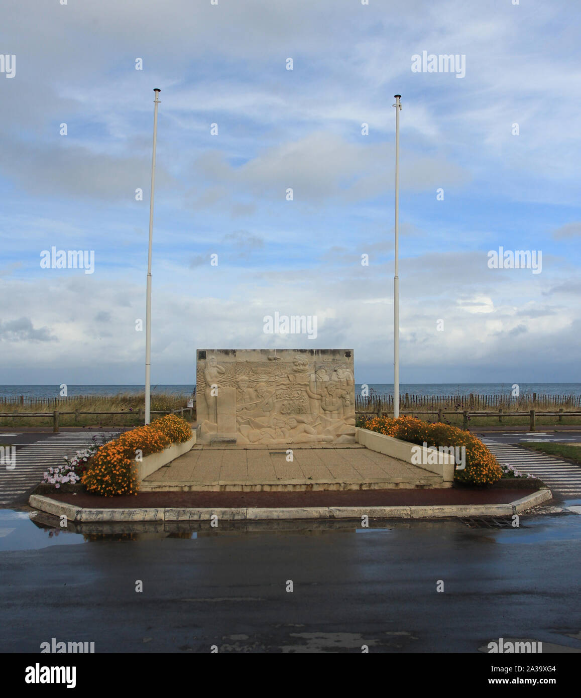 Sword Beach, Normandy 09/10/2017. British memorial, Sword Beach ...