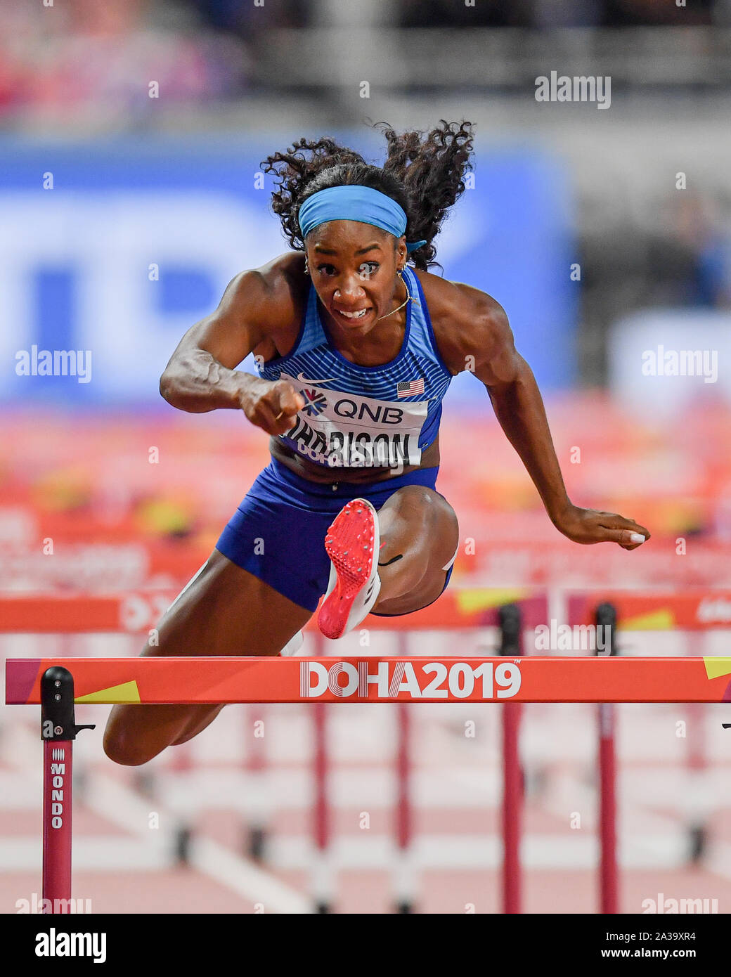 Women hurdles hi-res stock photography and images - Alamy