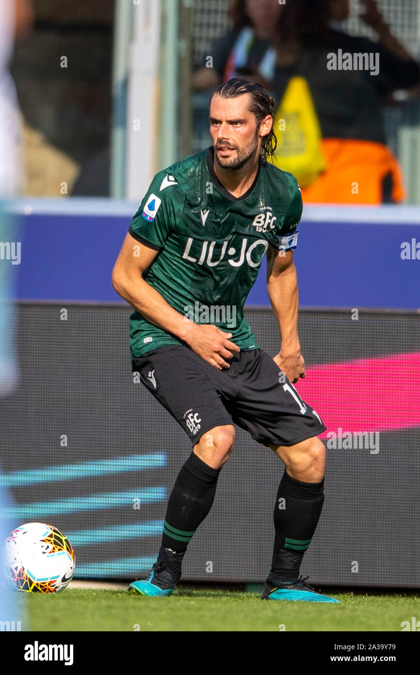 Andrea Poli (Bologna) during the Italian "Serie A" match between ...