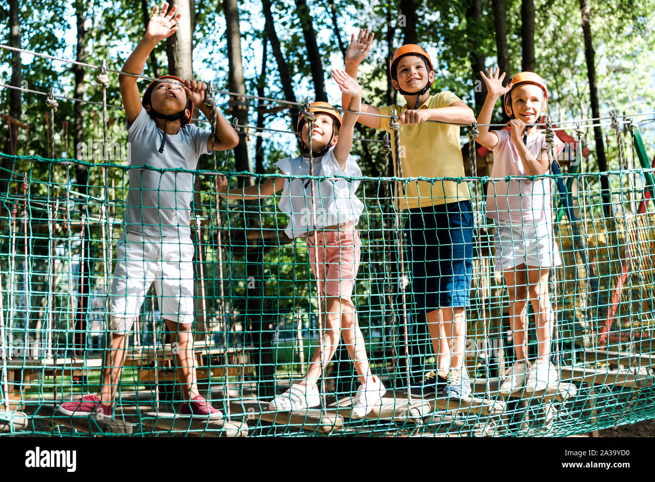Kids waving outside hi-res stock photography and images - Alamy