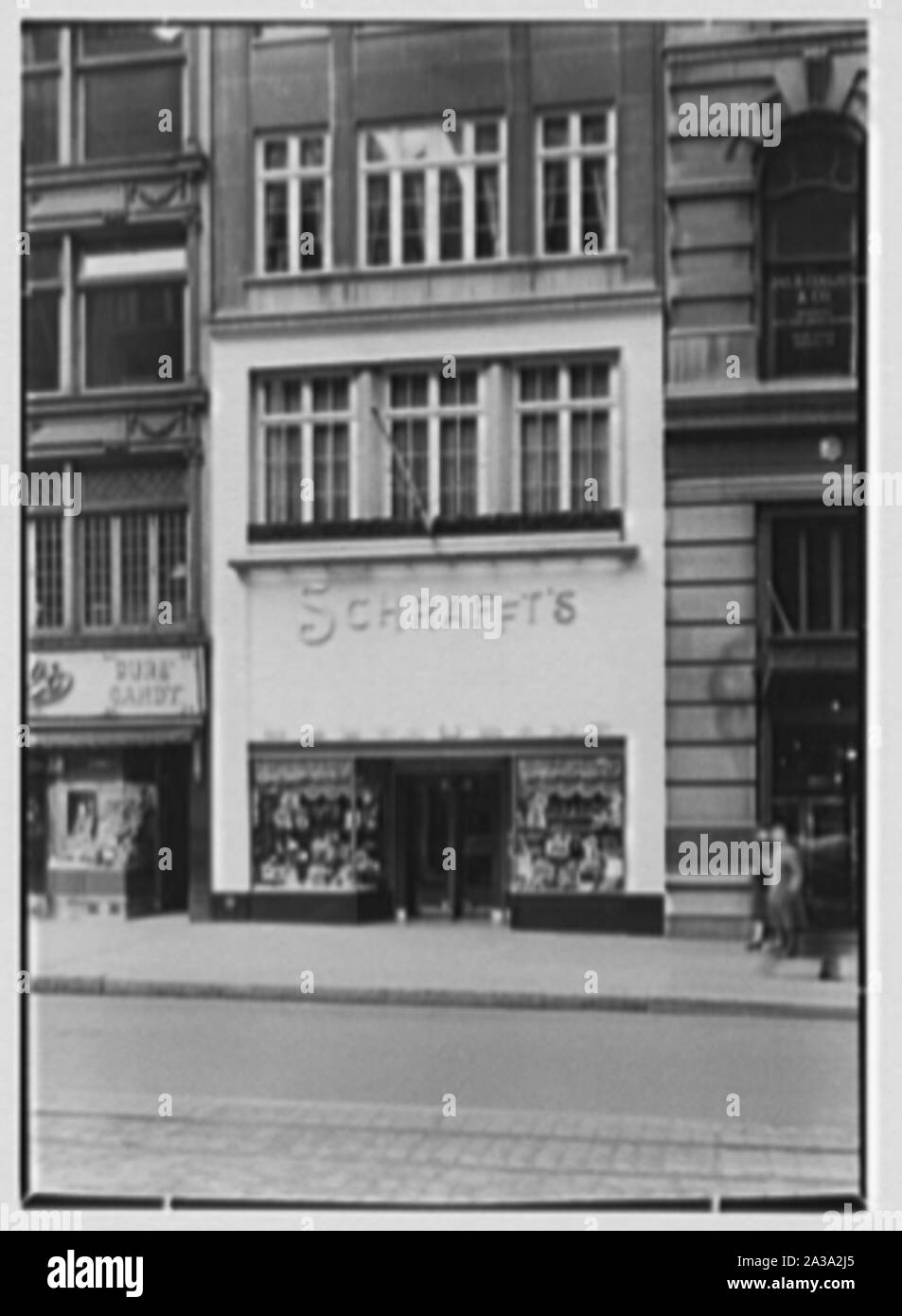 Restaurant new york city historical Black and White Stock Photos ...