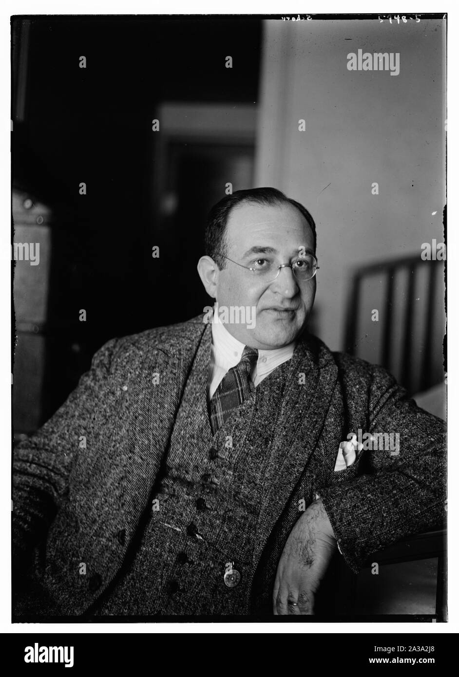 Schorr hi-res stock photography and images - Alamy