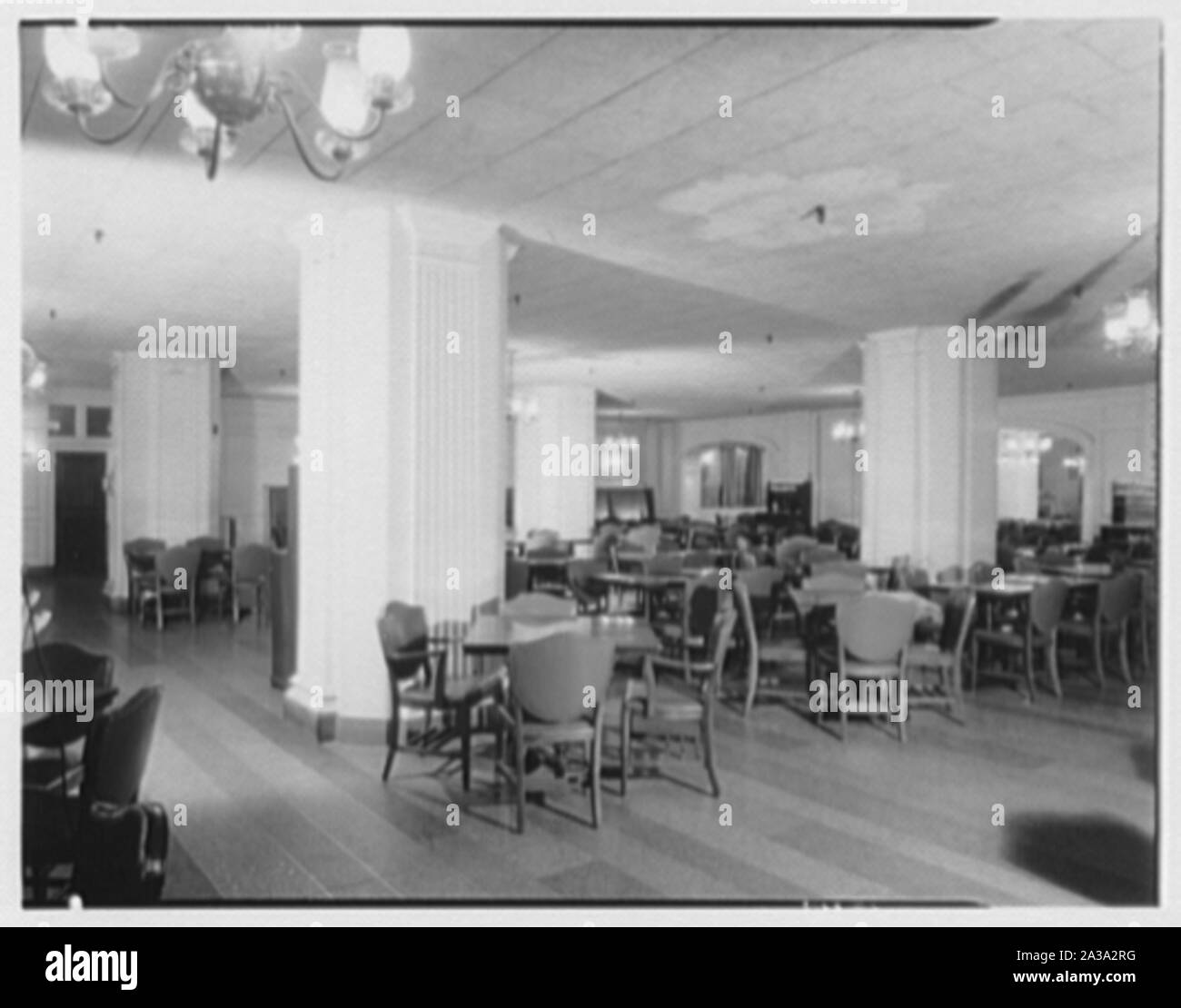 Schraffts High Resolution Stock Photography and Images - Alamy