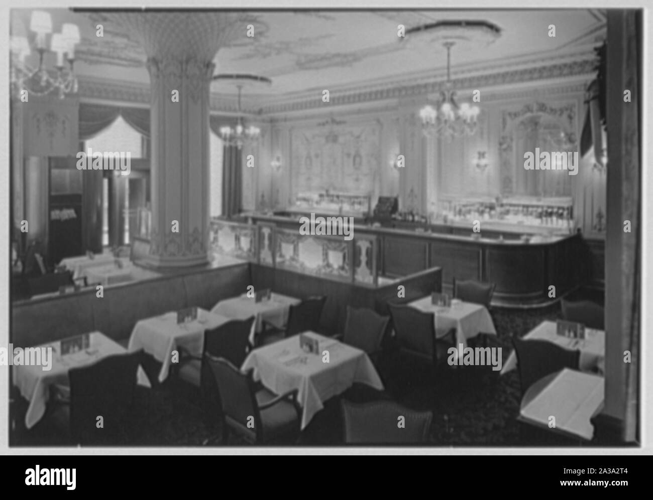 Schrafft's, Chrysler Building, New York City Stock Photo - Alamy
