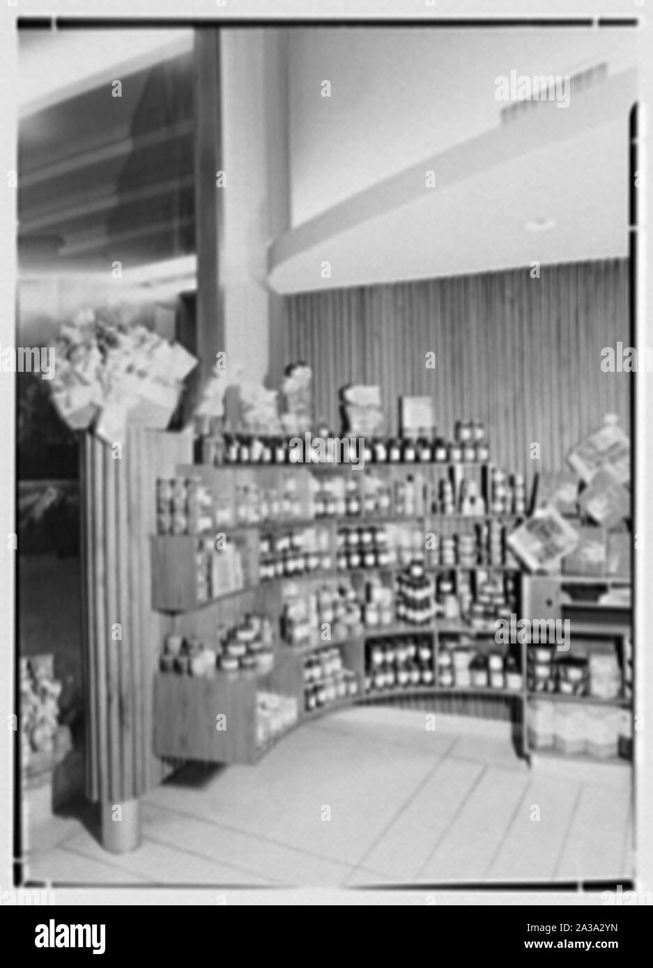 Schrafft's, Esso Building, Rockefeller Center, New York City Stock ...