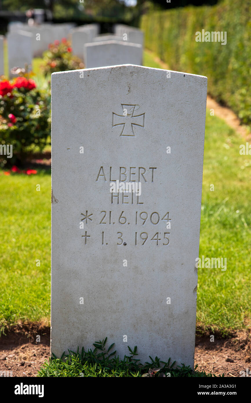 The German War Grave of Albert Heil at Beachley Barracks Military ...