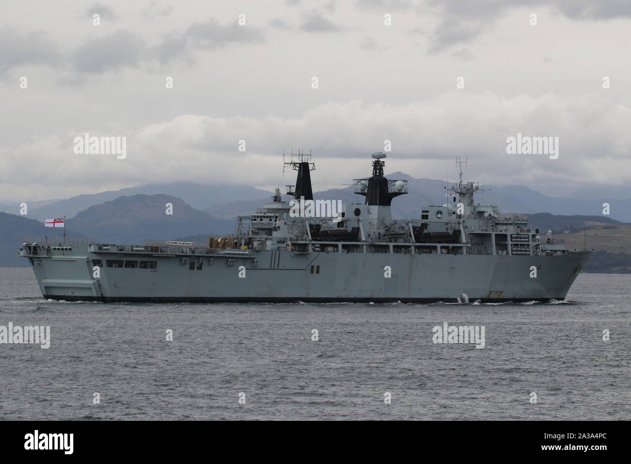 Landing platform dock ship hi-res stock photography and images - Alamy