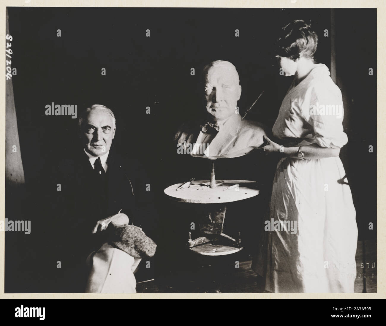 Sculptress High Resolution Stock Photography and Images - Alamy