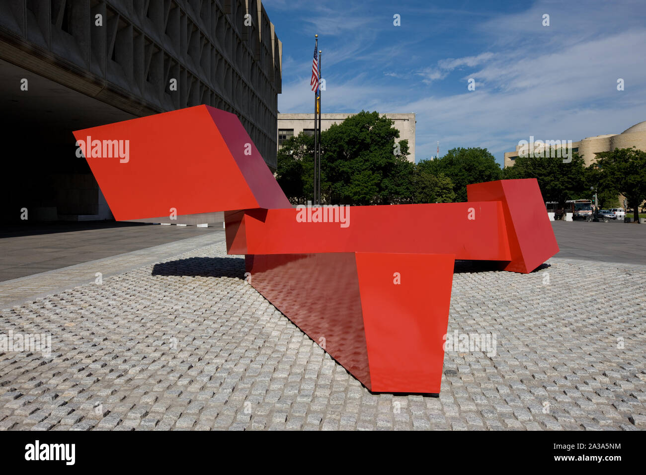 Sculpture Heroic Shorepoints I at the Hubert Humphrey Federal Building ...