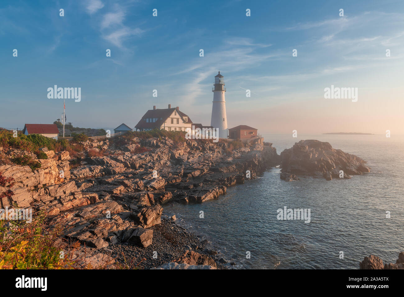 Portland sunrise hi-res stock photography and images - Alamy