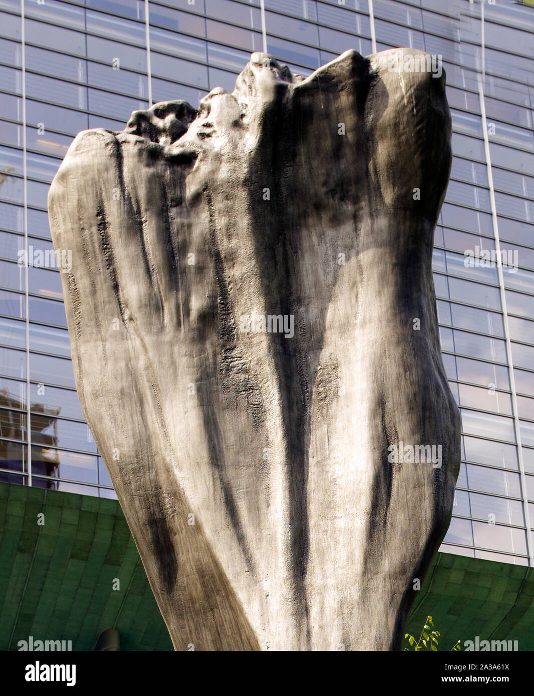 Sculpture Pillar Arc located at the exterior of the U.S. Courthouse ...