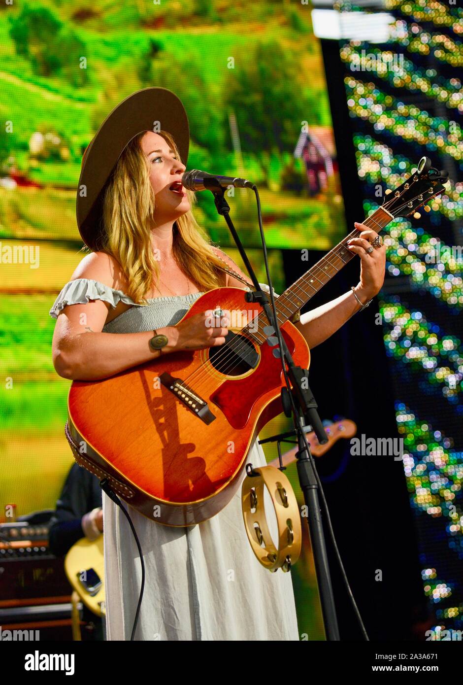 Woman band aid hi-res stock photography and images - Alamy