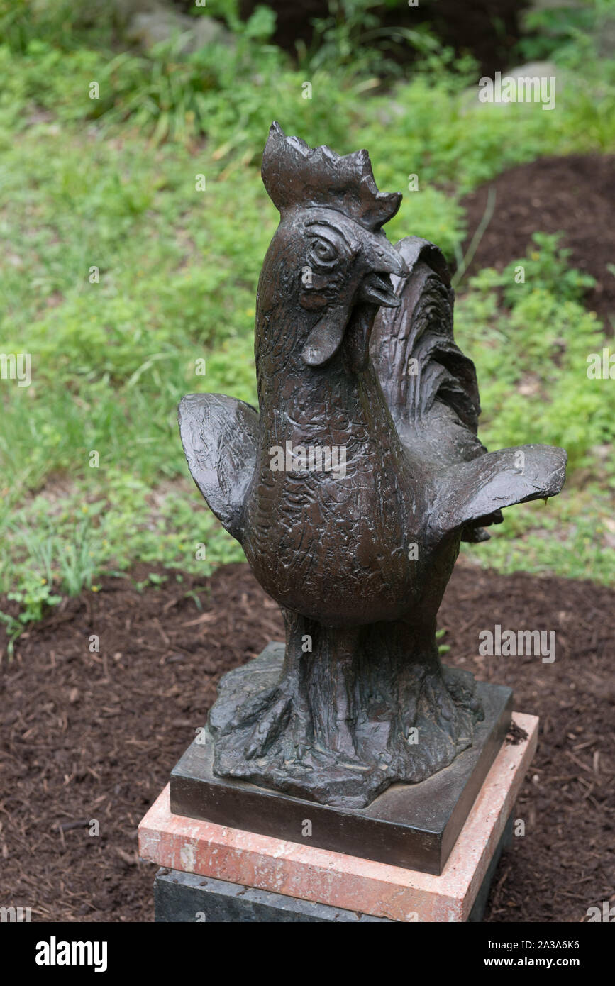 Sculpture at the Umlauf Sculpture Garden & Museum in Austin, Texas ...