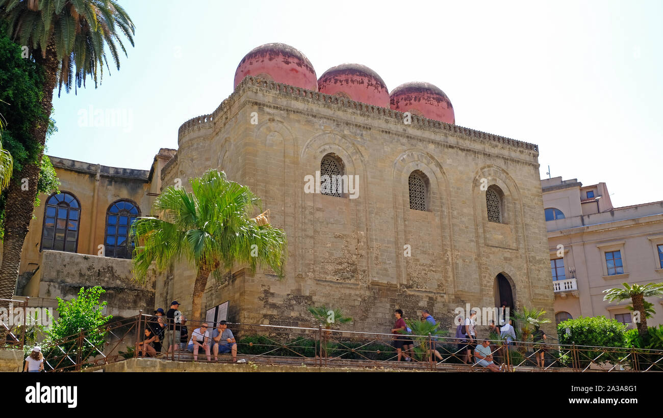 Islamic architecture italy hi-res stock photography and images - Alamy