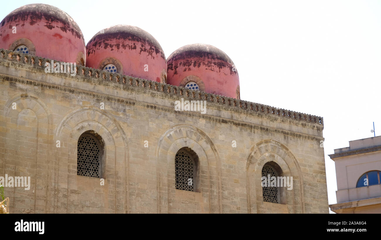 Islamic architecture italy hi-res stock photography and images - Alamy